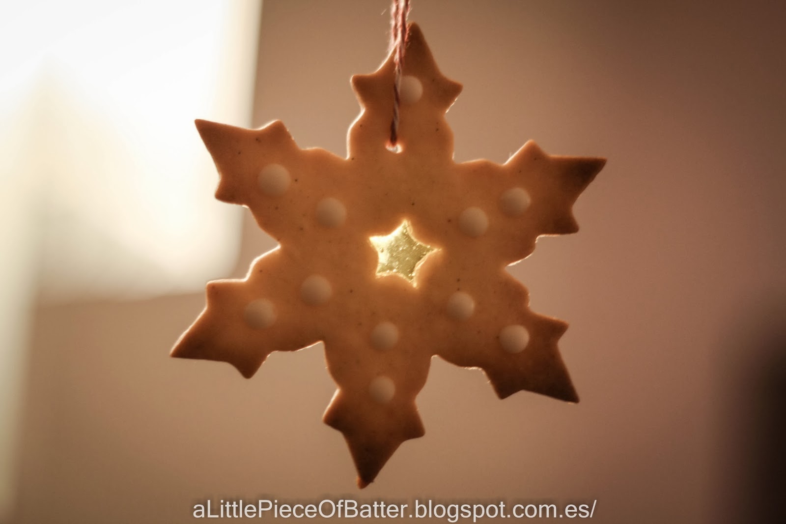 A Little Piece of Batter: Galletas de Navidad para colgar en el árbol o ...