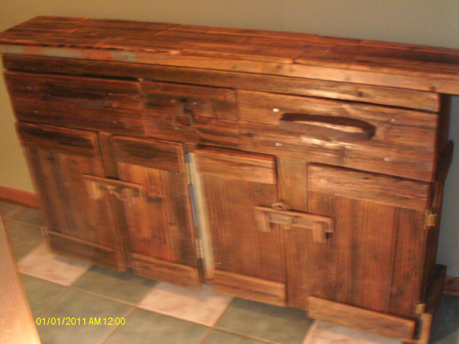 Handmade Rustic & Log Furniture: Finished Entry Way Cabinit and ...