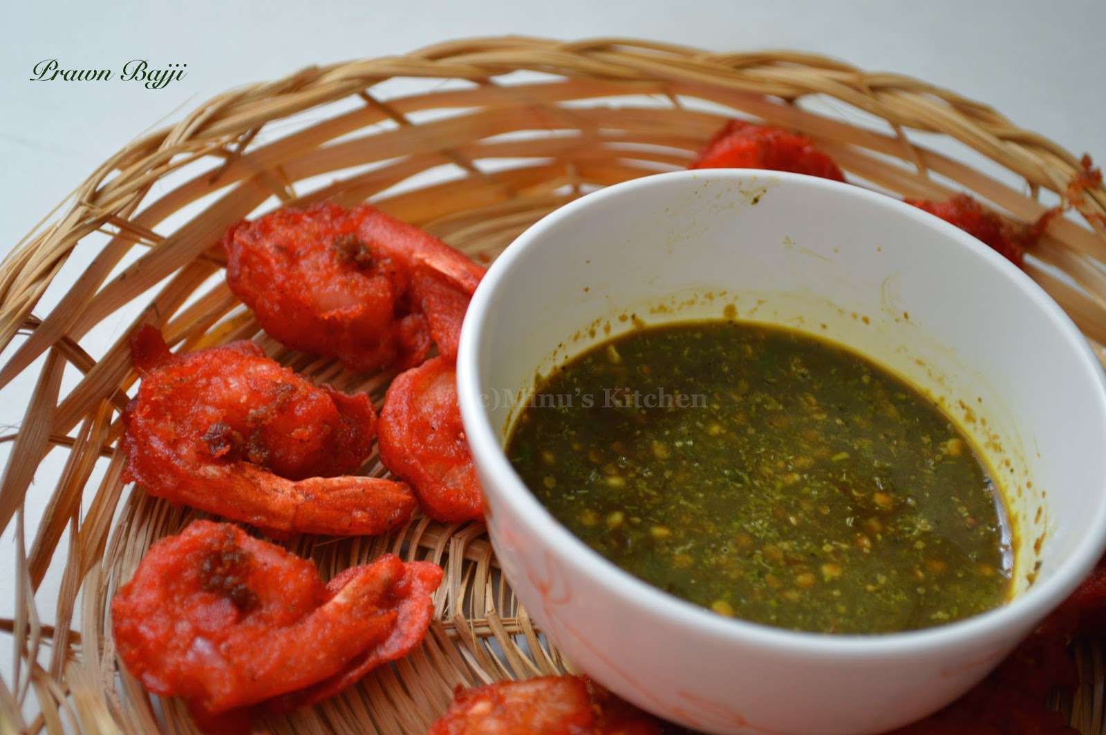 Prawn bajji and Tamarind Chutney ~ Minu's Kitchen