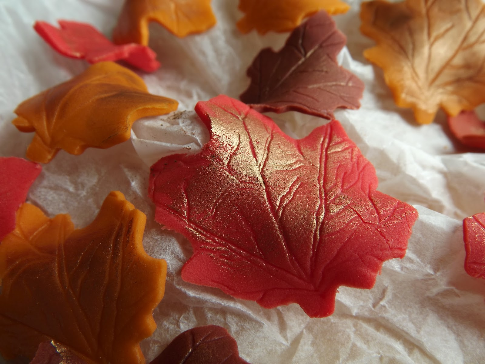 Maple Leaf Cupcakes