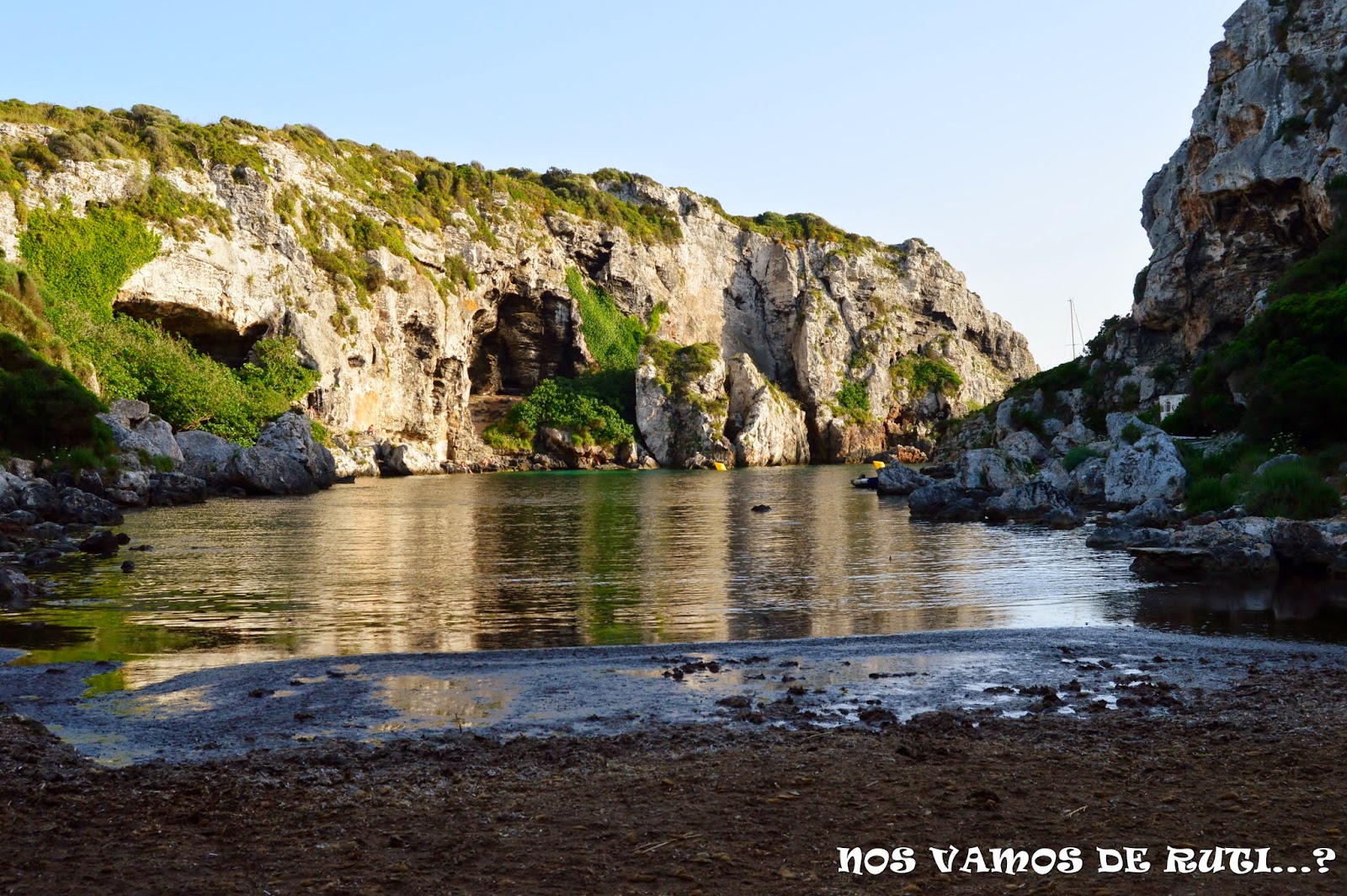 NOS VAMOS DE RUTI...?: CALES COVES, MENORCA.