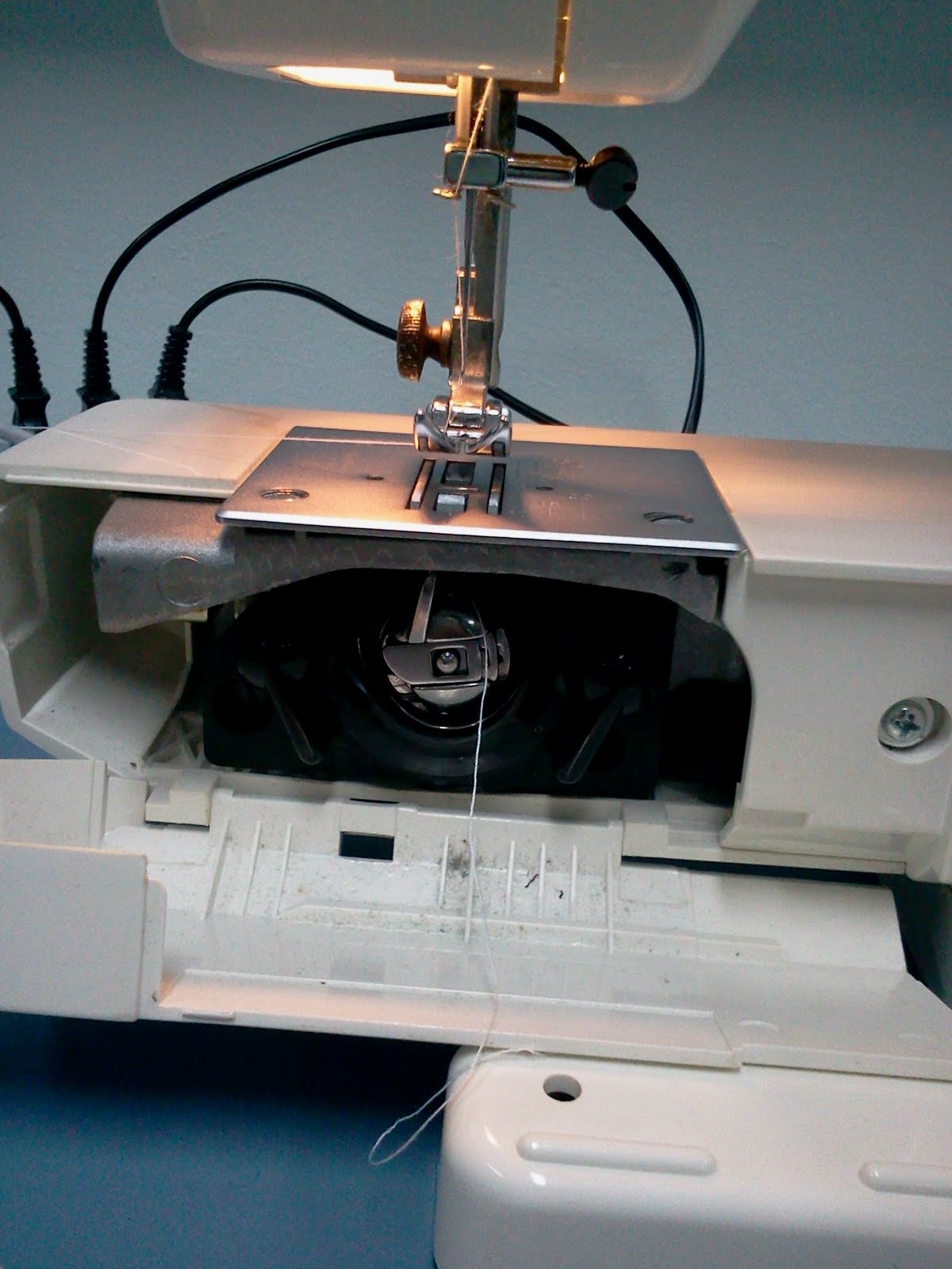 Parts Of Bobbin Compartment at Patricia Mack blog