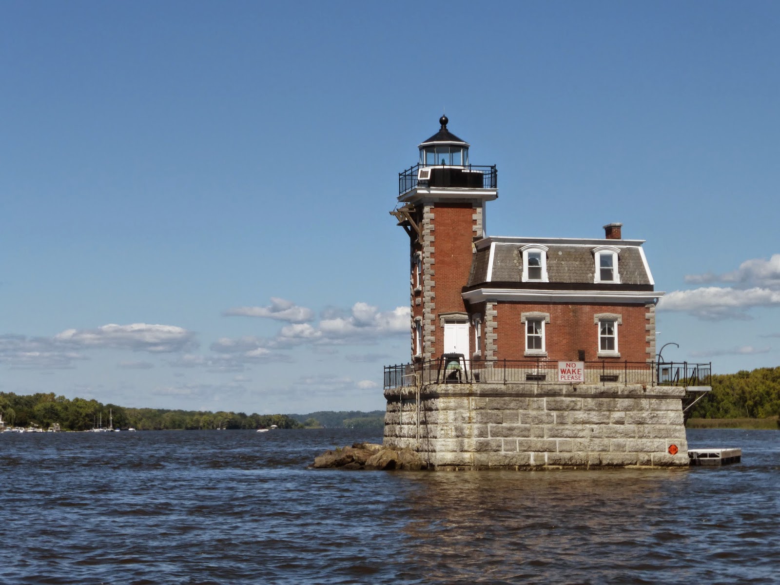 Cruising on Silent Dream: Catskill, NY on the Hudson River