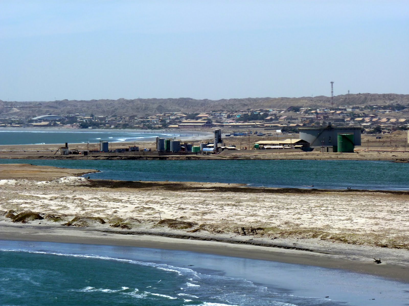 Raf's High-Res Travel Photos: Punta Balcones, Peru