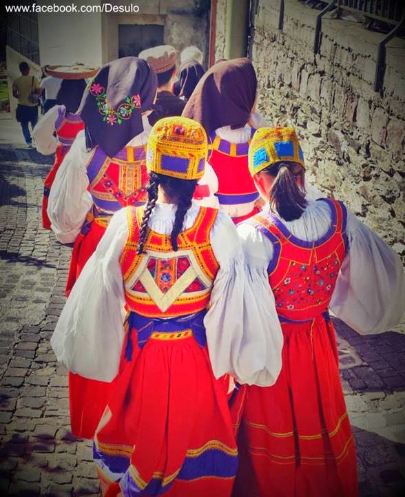 Sardinian Traditional Clothing - Sardinian People