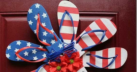 How to Recycle: Recycled Christmas Wreath