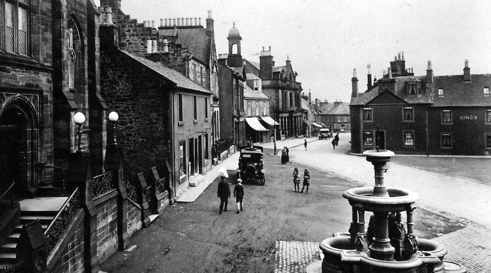 Tour Scotland: Old Travel Blog Photograph Market Cross Dalry Scotland