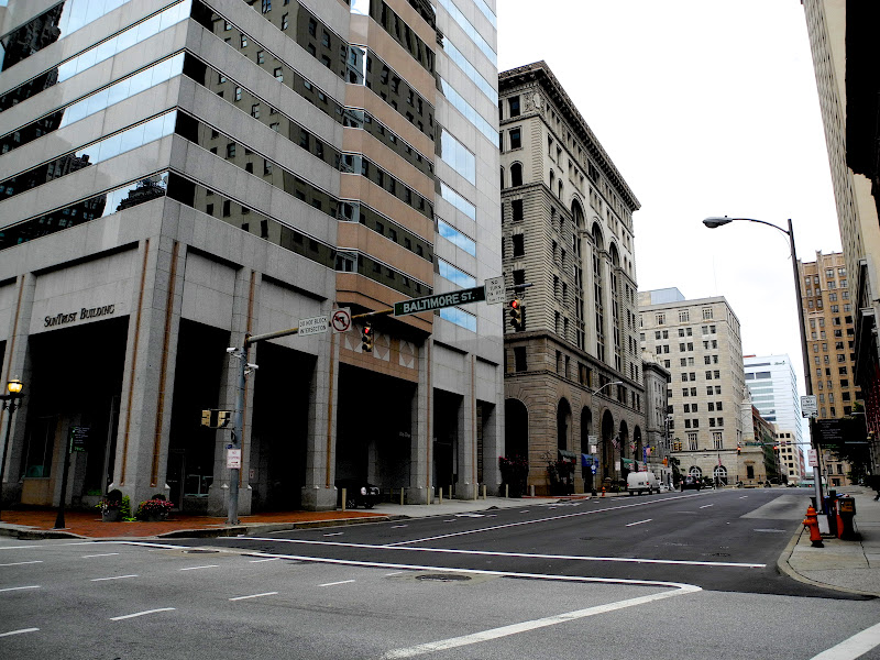 Baltimore History Bits: The NW Corner of Baltimore & Calvert Streets