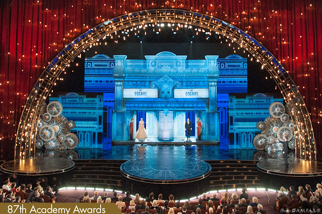 First Look at David Korins’ 2022 immersive Oscars set design | The Gold ...
