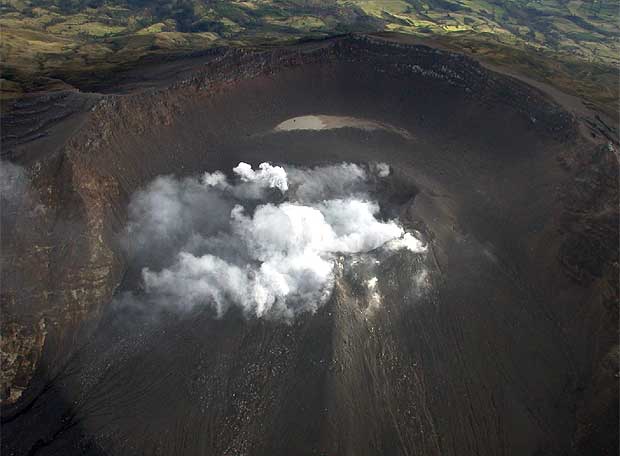 GEOLOGY around the world: Volcán Galeras, Colombia