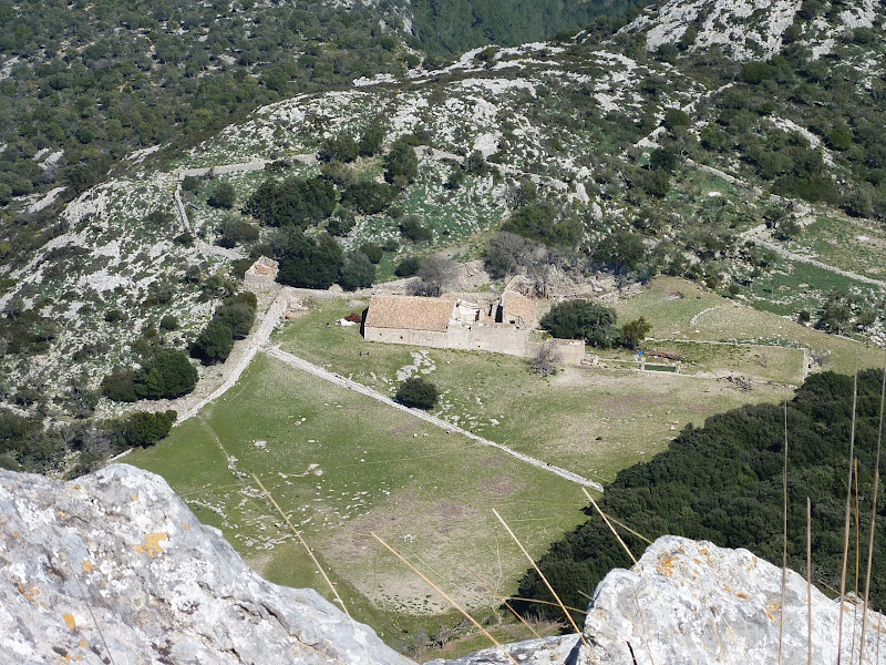 21 - La Cuculla de Fartàritx i la cova Morella 16-3-2012 / 25-3-2012 ...