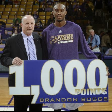 Purple & Gold: Boggs reaches 1,000 career points