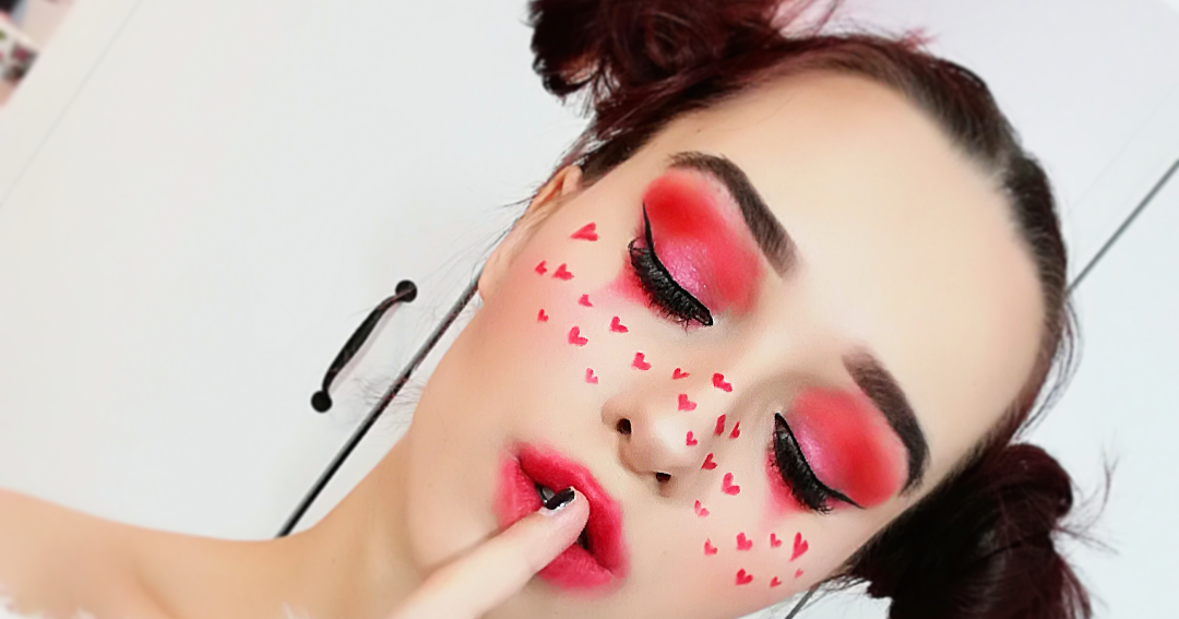 Red Heart Freckles | Makeup Look