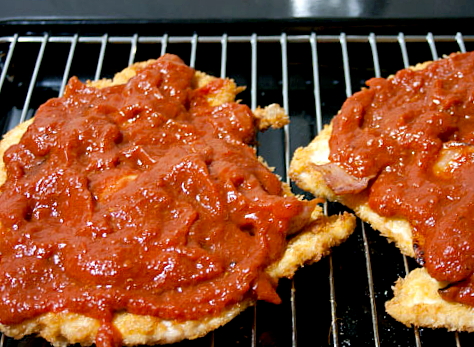 3 hungry tummies: Chicken Parma From The Tummies' Kitchen