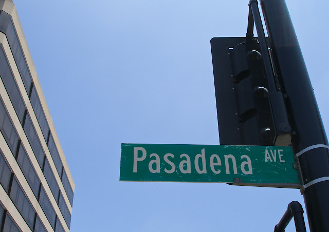 Living Vicuriously, aka Pasadena Daily Photo, has moved.: 6/26/11 - 7/3/11