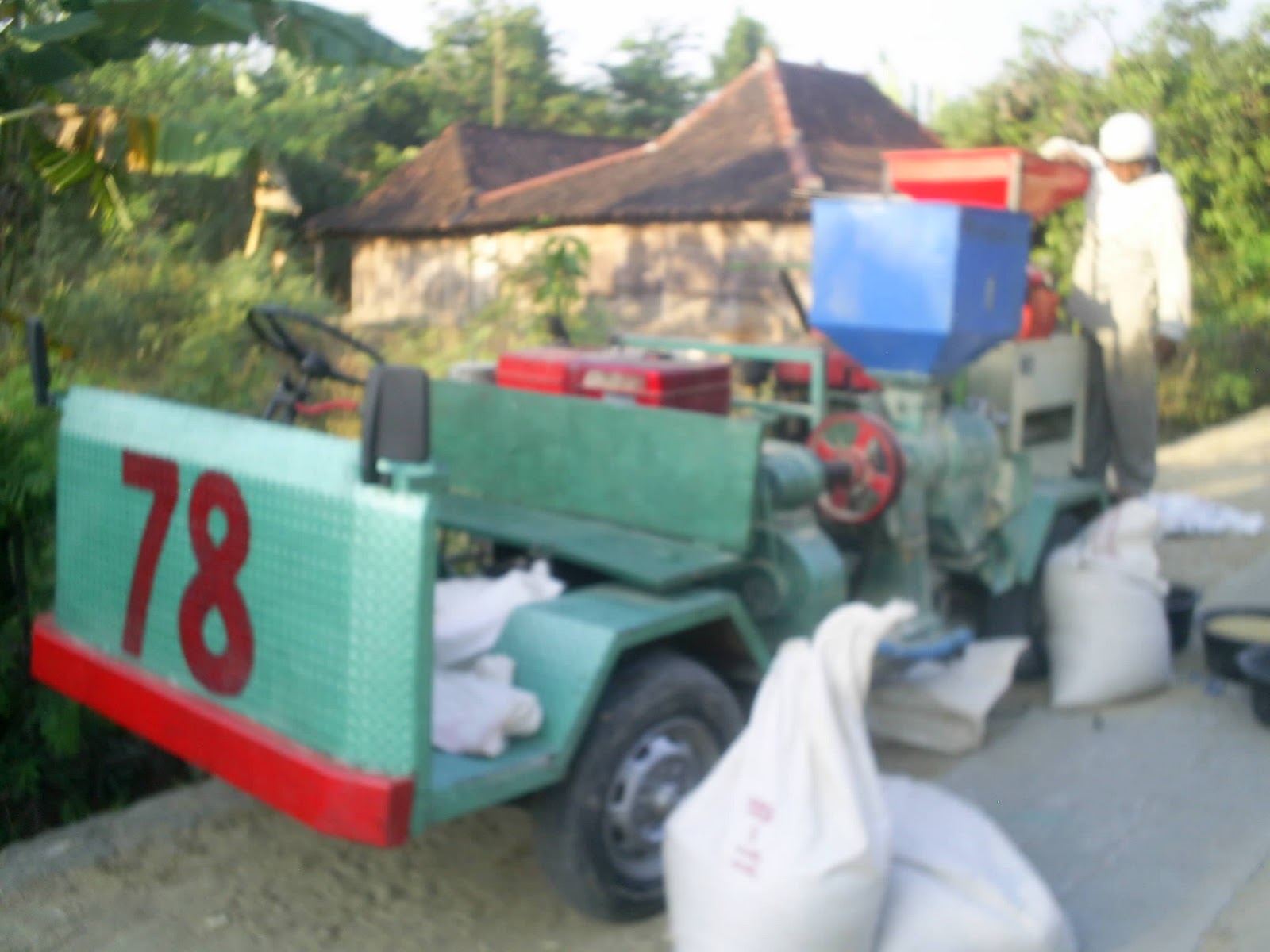 Teknologi Pasca Panen (post-harvest technology): MOBIL SELEPAN PADI