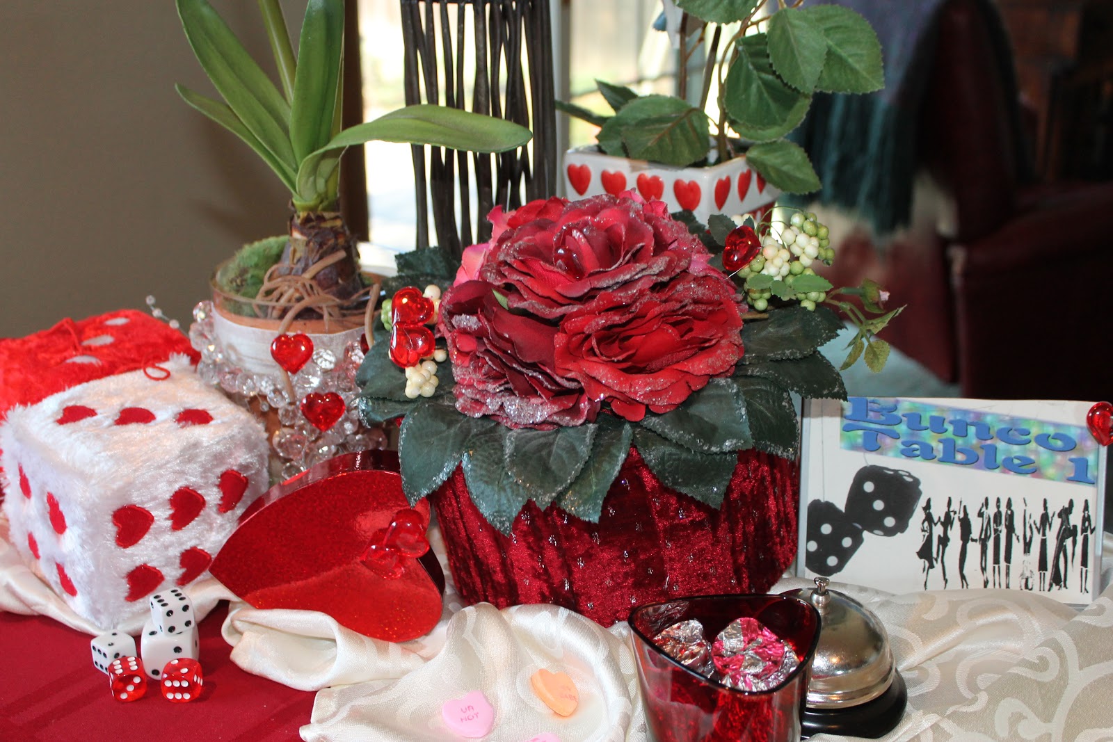 Bunco Game Tablescape - Valentine 's Day ~ The Art of Events