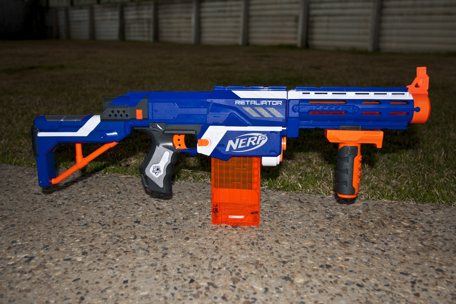 street tag warfare: Review: Nerf Elite Rampage and Retaliator