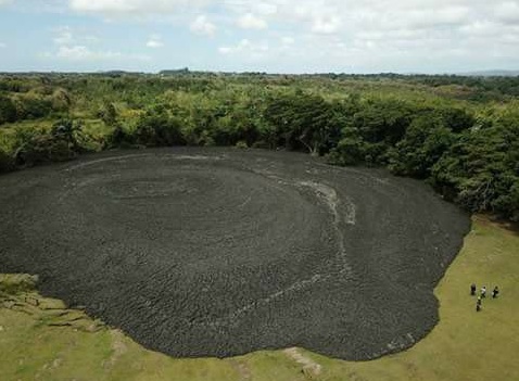On the island of Trinidad, an eruption of a mud volcano began