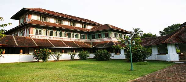 Impressive Kollengode Palace,Kerala - Navrang India