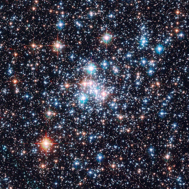 Open Star Cluster NGC 290 | Earth Blog