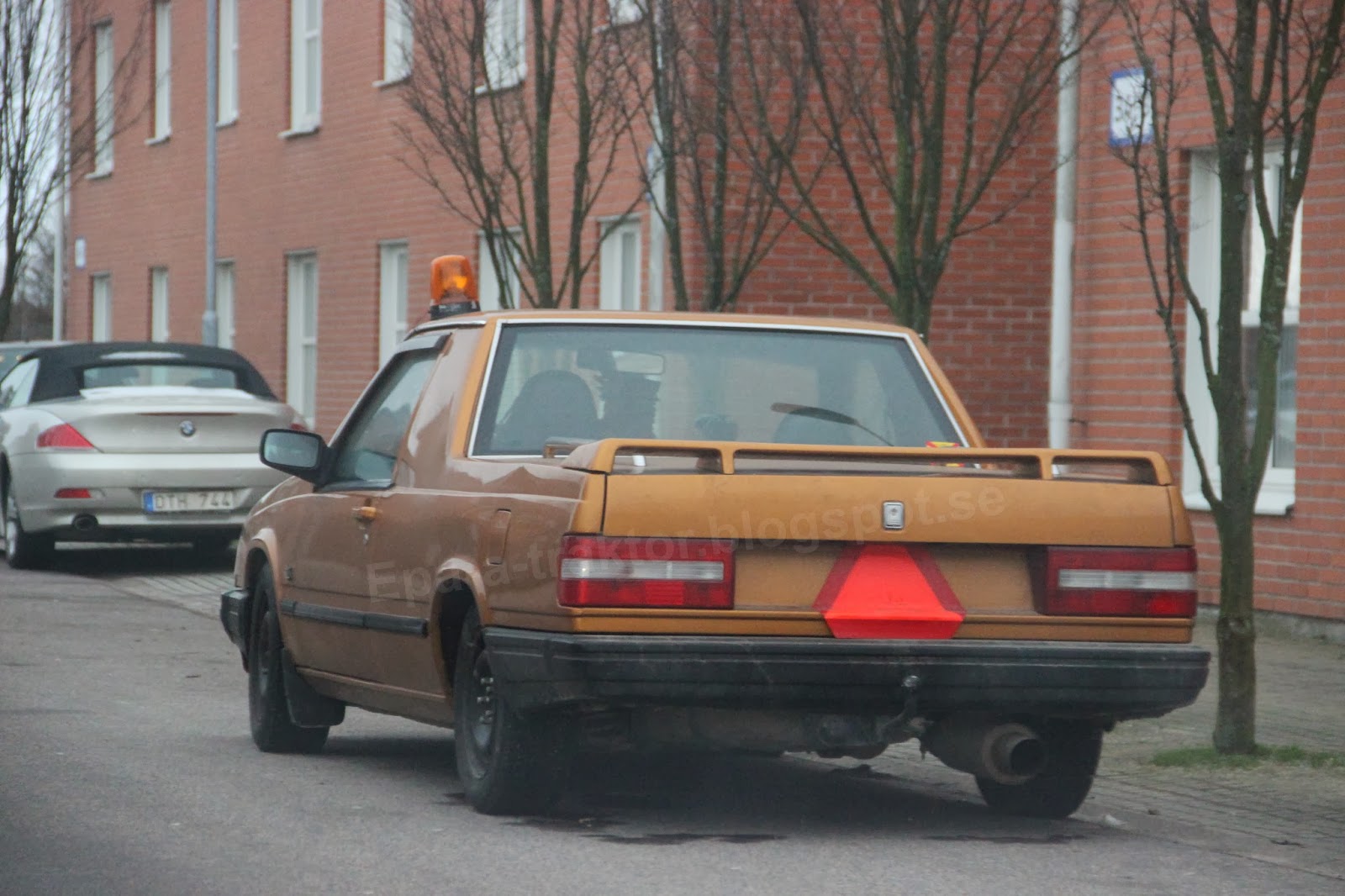 Epa- & A-traktorer: Volvo 744 - Kapad