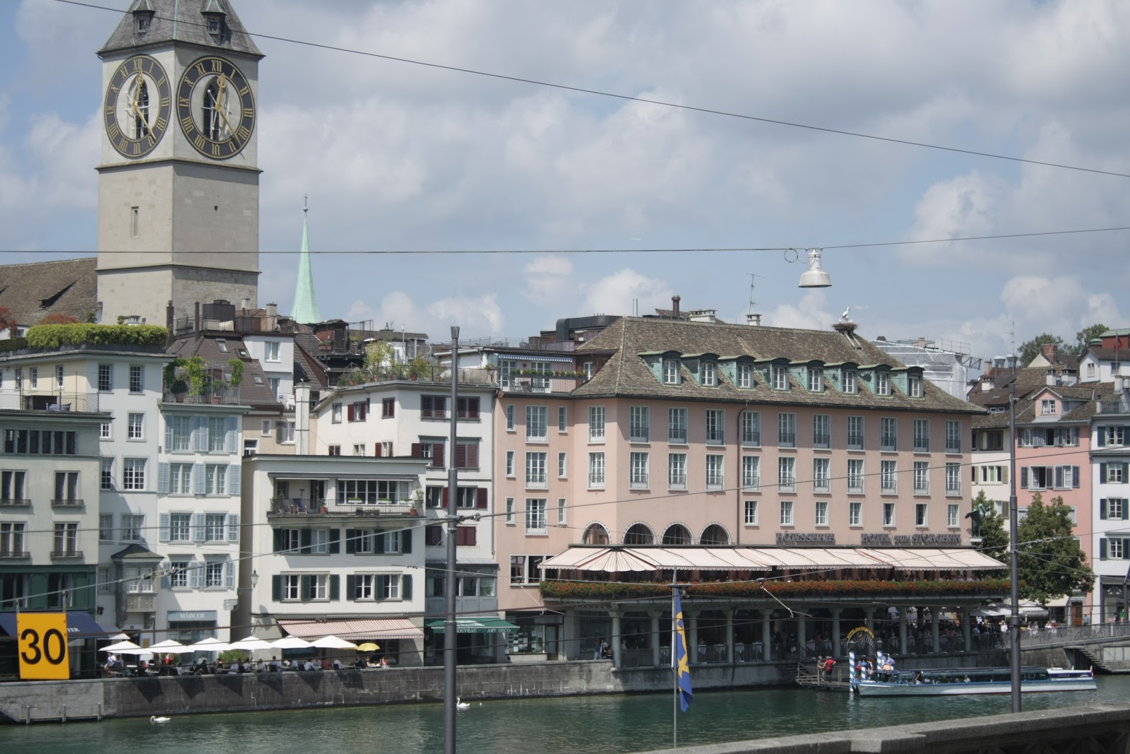 25/600: DÍA 2: ZURICH, LUCERNA Y BERNA, SUIZA