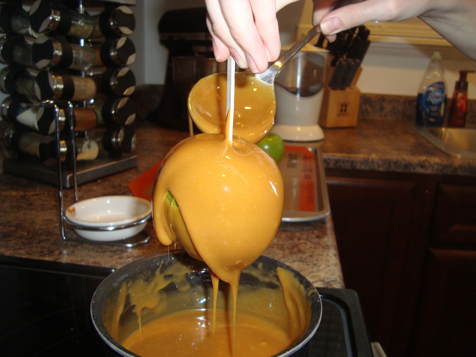 Fancy Caramel Apples ~ Dip it in Chocolate