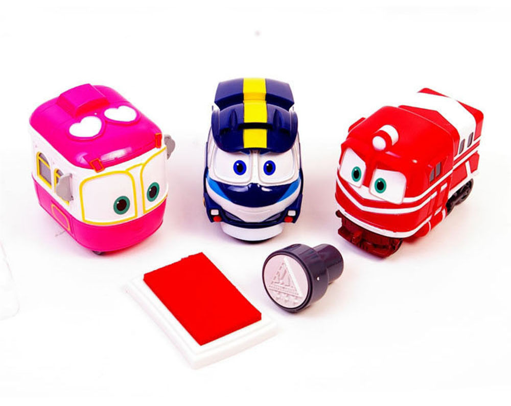 Cassey Boutique: Robot Train Transformer Toy