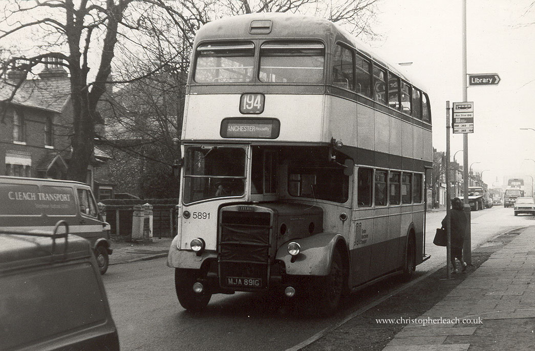 Busworld Photography: GMPTE 5891: Old Stockport buses soldior on