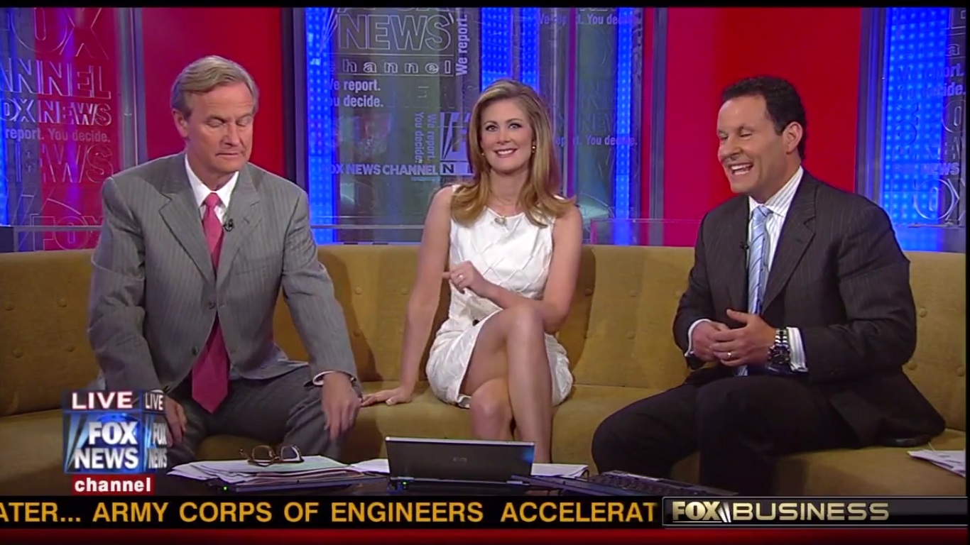 Reporter101 Blogspot: Kiran Chetry and Christine Romans caps @ CNN and ...