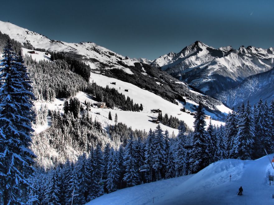 I Finally Took My Camera Out While Skiing The Alpes - Snow Addiction ...