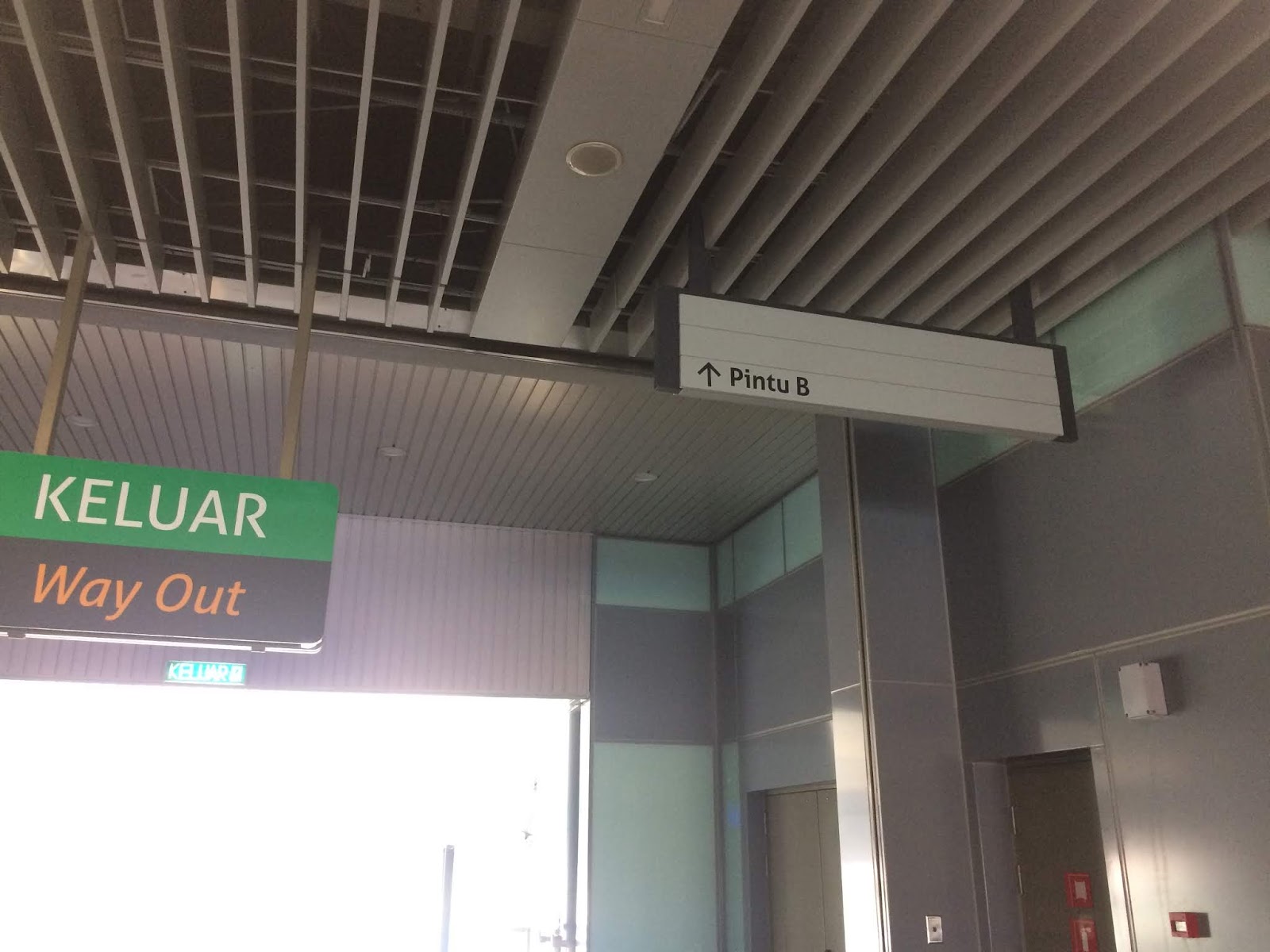 KL Walk: MRT Kwasa Sentral Station