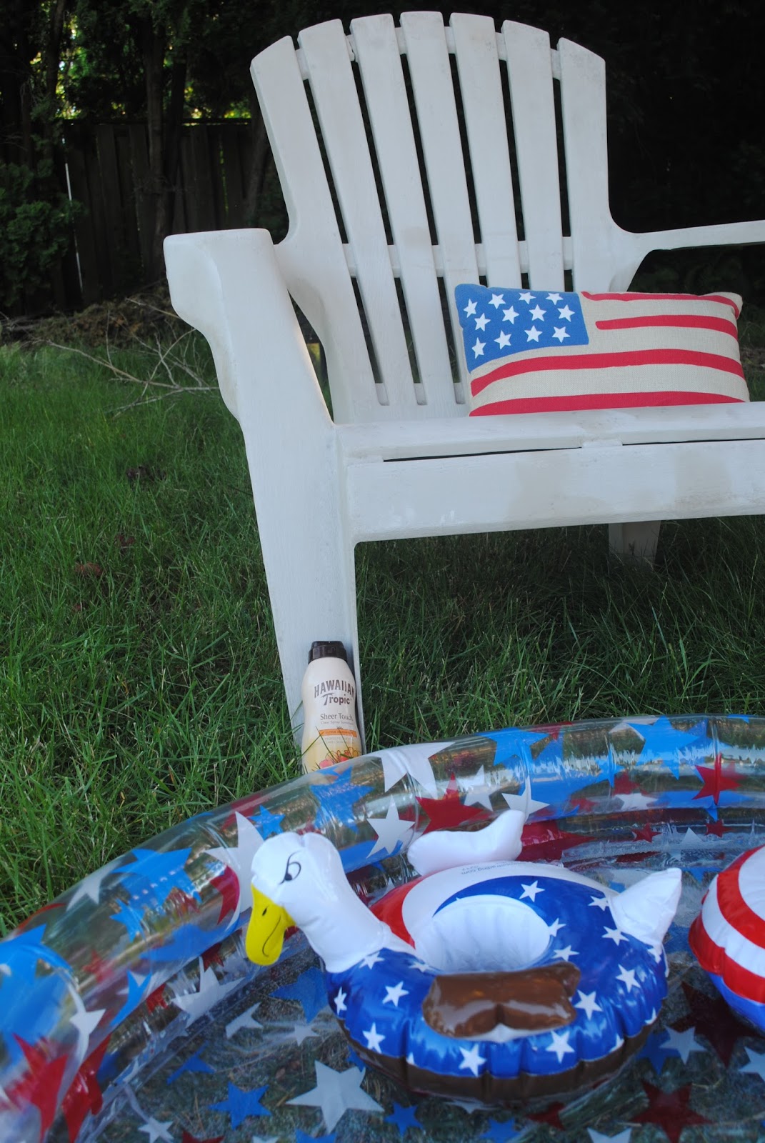 Fizzy Party: 4th of July Disco Pool Party