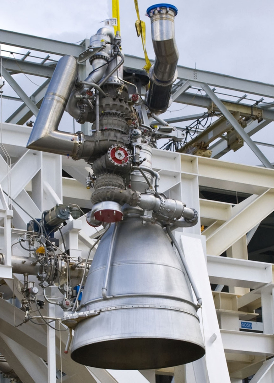 Engineering Channel: Russian Moon Rocket Engine