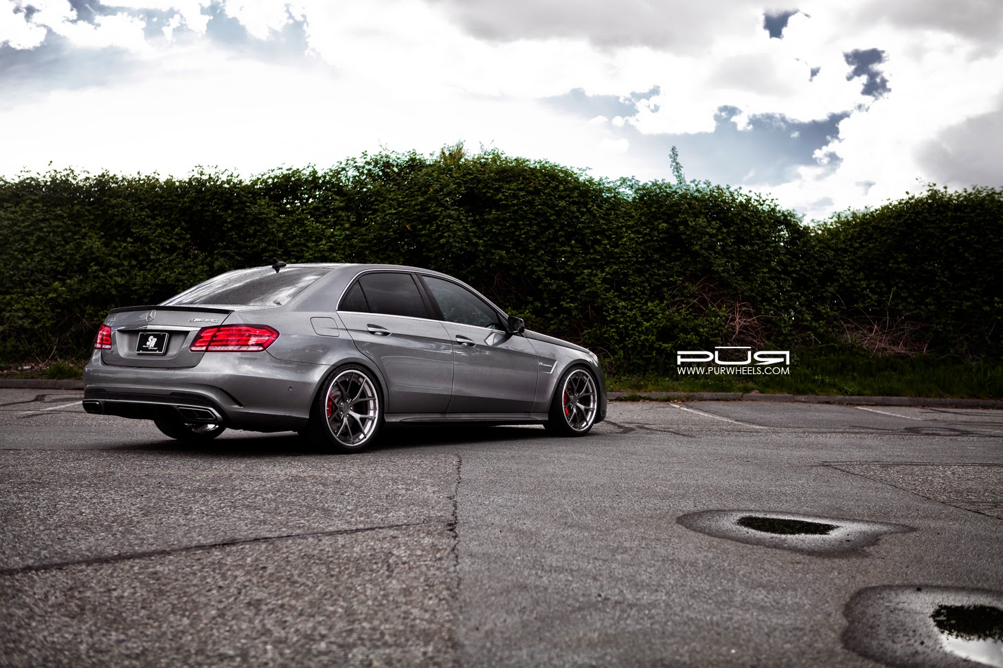 Mercedes-Benz W212 E63 AMG Facelift on PUR Wheels | BENZTUNING