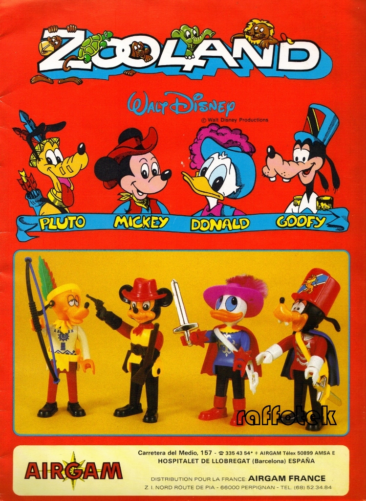 raffotek el famobil disperso... y su anárquica colección en vitrina ...