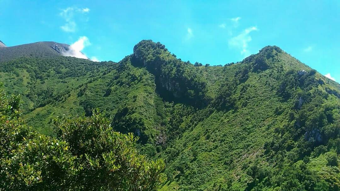 Pendakian Merapi Via Sapuangin Klaten - Santri Dan Alam