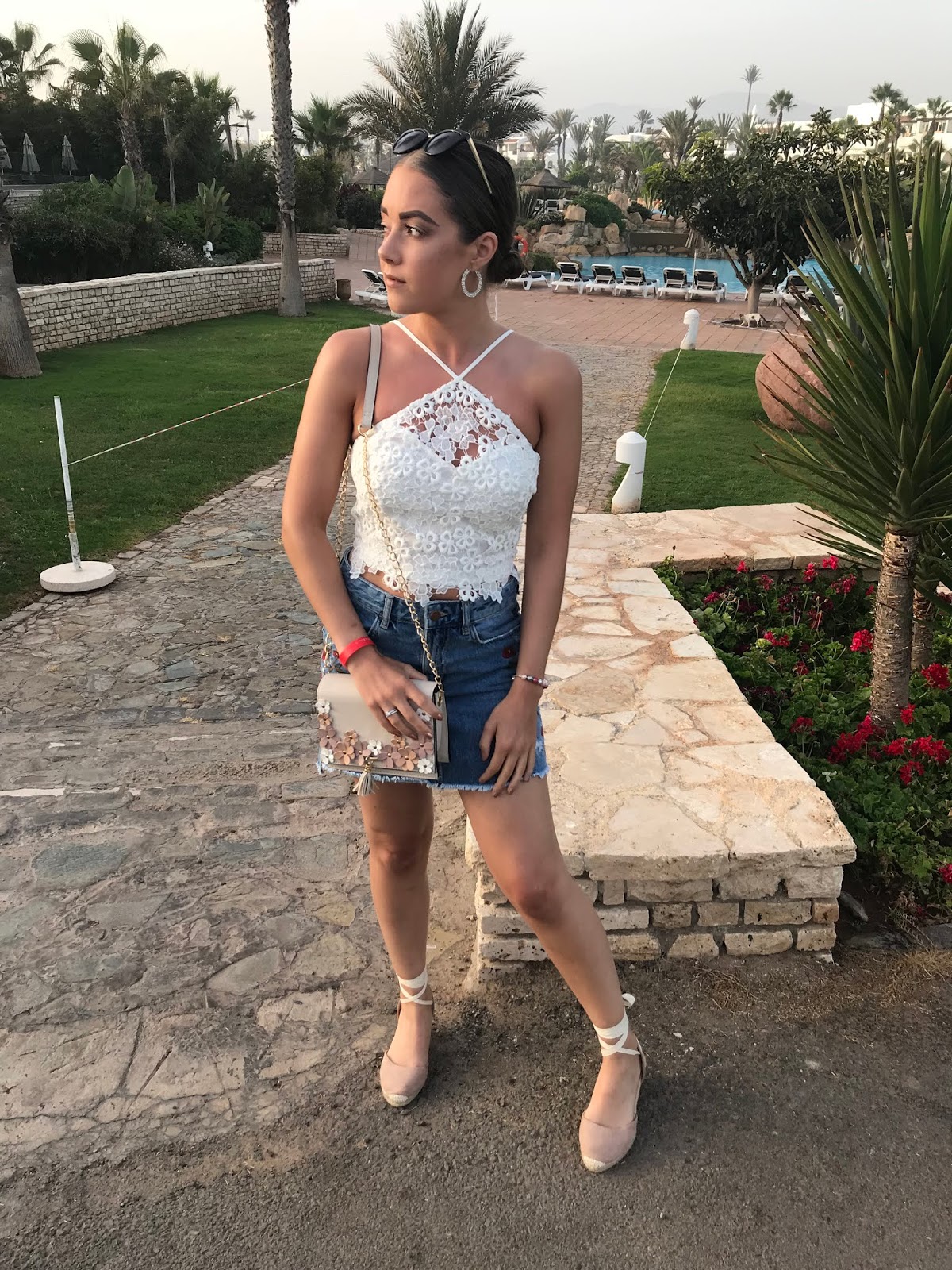 Holiday Lookbook 2018 ~ Emma Victoria