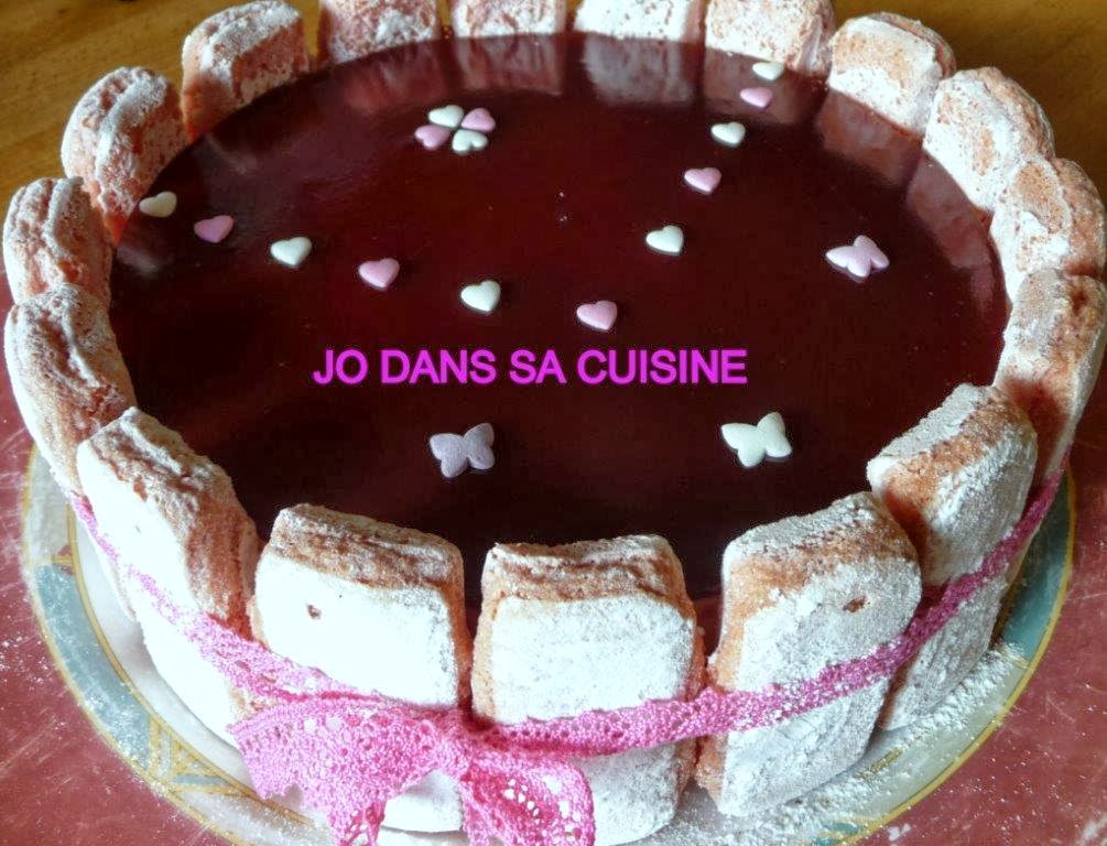Jo dans sa cuisine