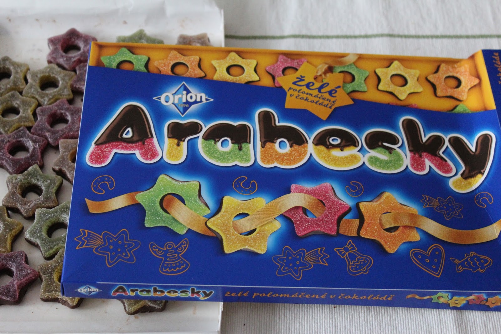 U Ilonky: Arabesky ve skříni...