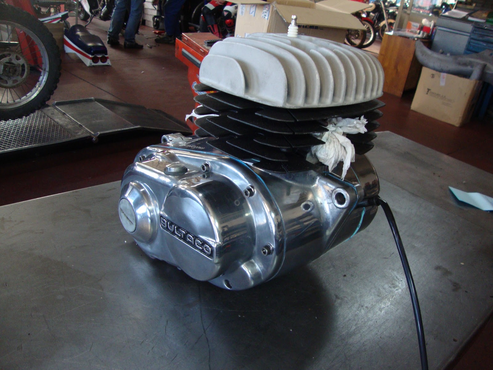 RESTAURACIONES FELIPE MARTIN MARTIN: RESTAURACION DE MOTOR DE BULTACO ...