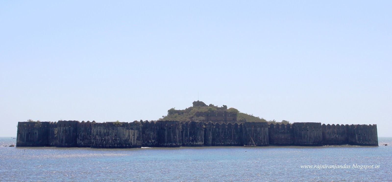 Tales Of A Nomad: Murud Janjira- The Impregnable Fort...!!