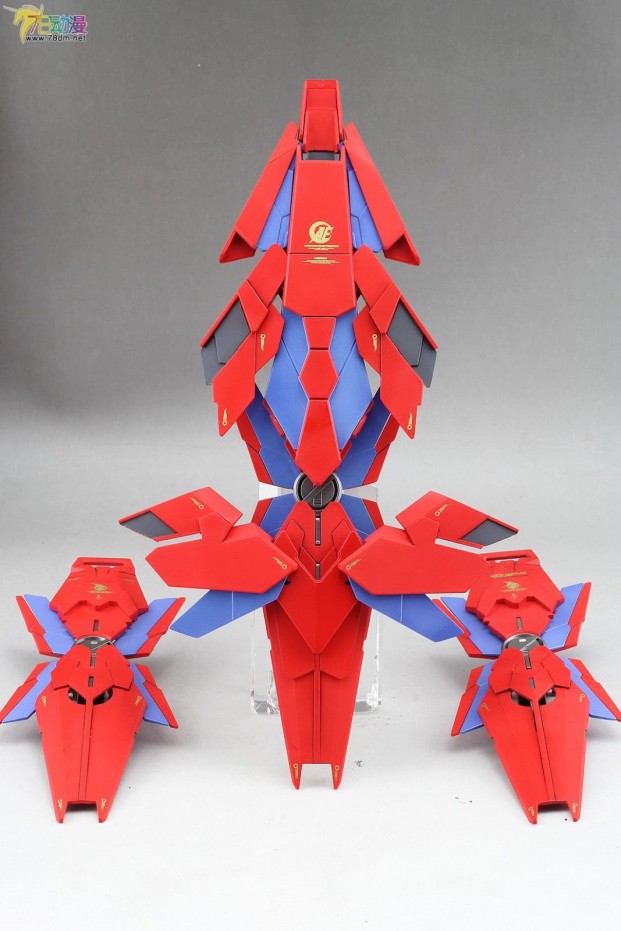 Custom Build: 1/100 Full Armor Banshee "Sleeves ver."