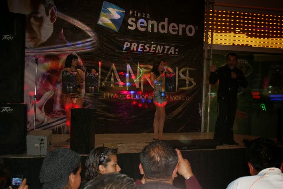 Magia e Ilusionismo para PLazas: Plaza Sendero Toluca