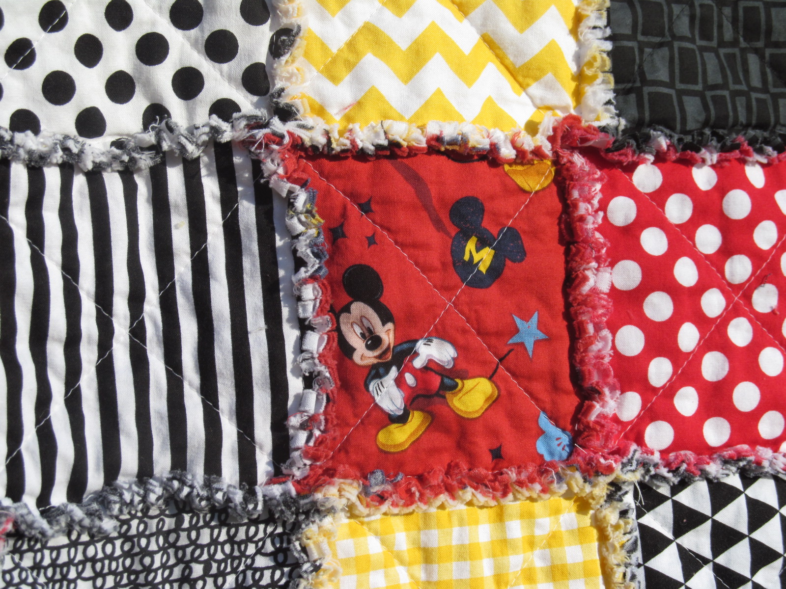 Amazing Grace. Abounding Joy. Abundant Love.: Mickey Mouse Rag Quilt