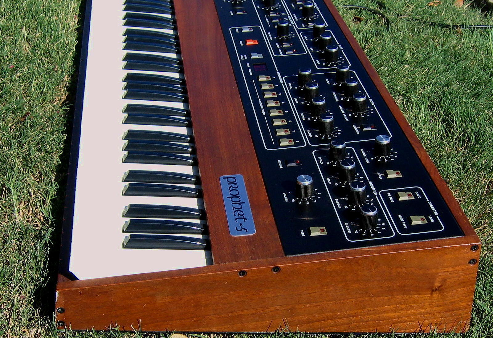 MATRIXSYNTH: Prophet 5 Synthesizer, REV 3.3 with Midi, Calibrated SN 1761