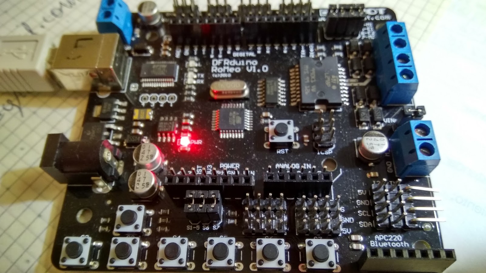 Blog Tecnología fácil.: Introducción a la robótica: Primeros pasos con placas Arduino
