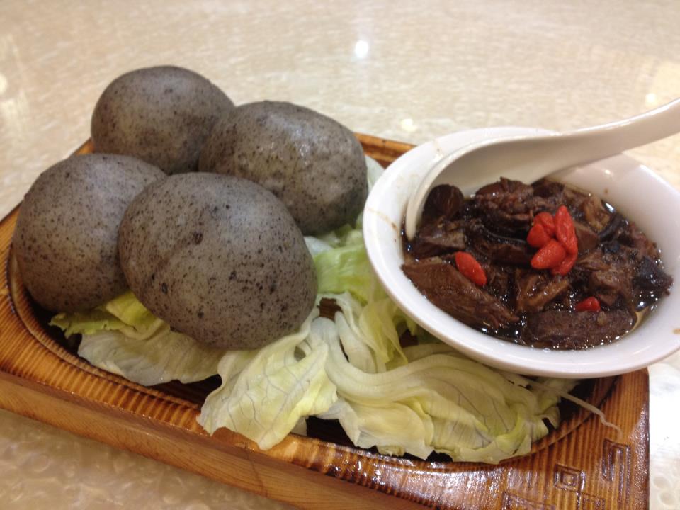 Sun,Sea and Sand: Tang Shifu One utama