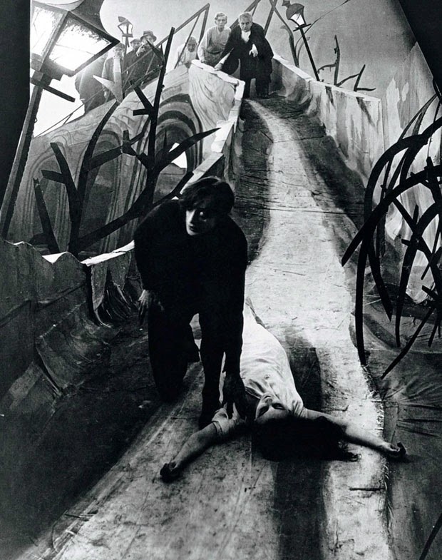 La unión de dos artes; CINE Y ARQUITECTURA.: El gabinete del Dr. Caligari